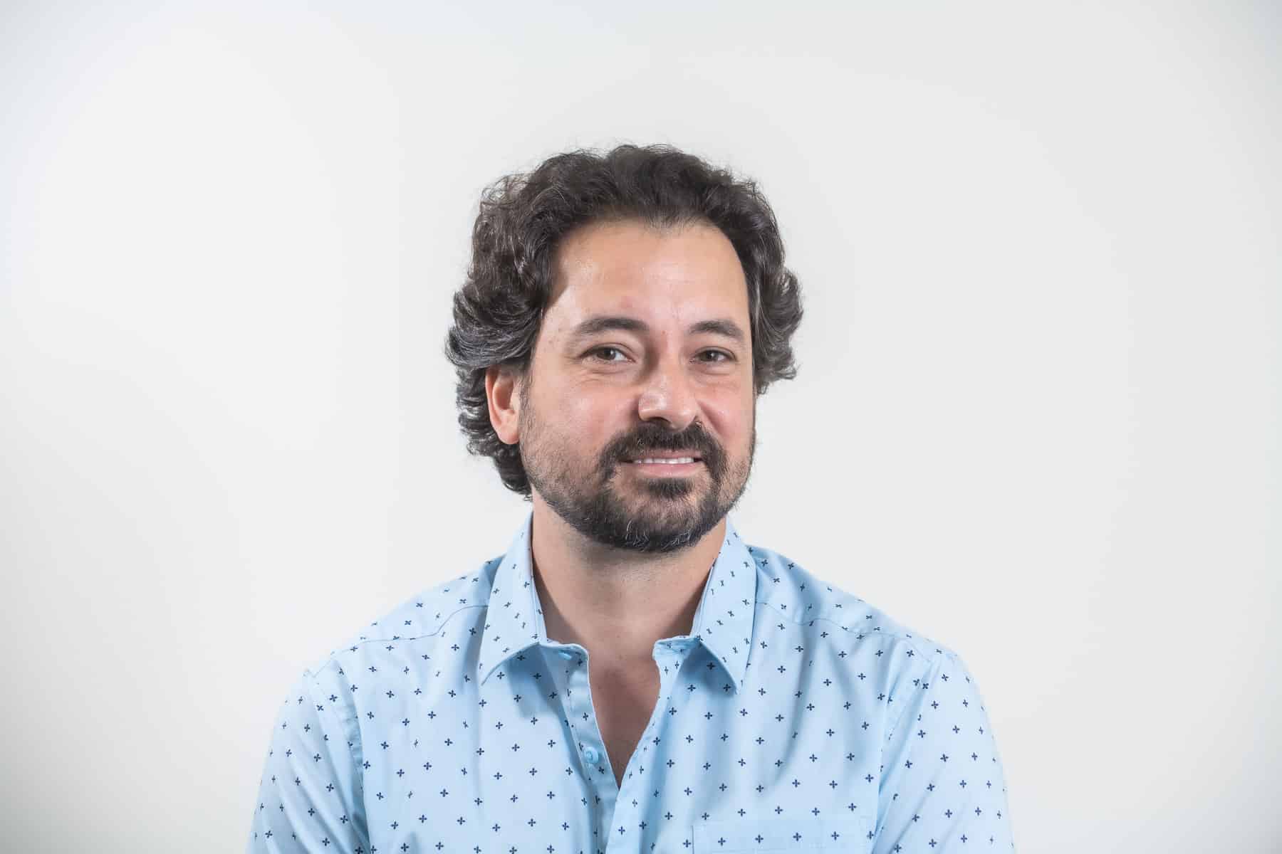 Fun Headshots Session - Wedding Photography by IQphoto