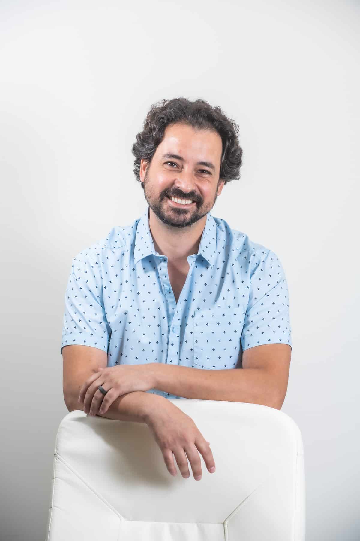 Fun Headshots Session - Wedding Photography by IQphoto