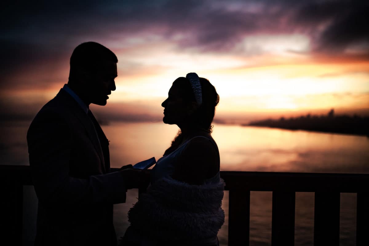 A Real Golden Gate Bridge Wedding - Wedding Photography by IQphoto